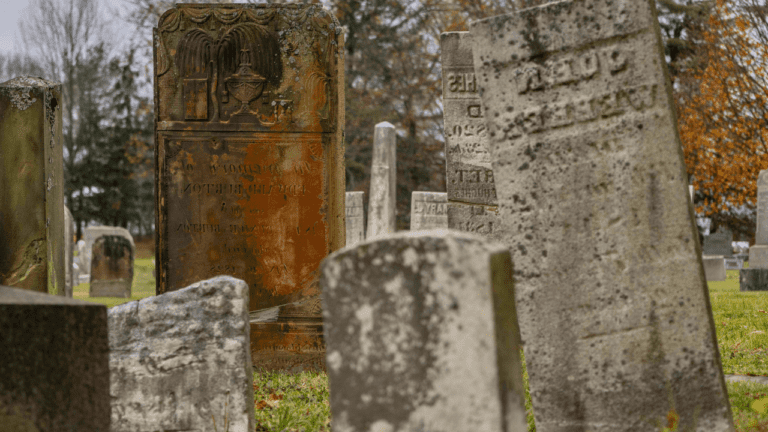 Brookfield Center Cemetery | Truly Trumbull