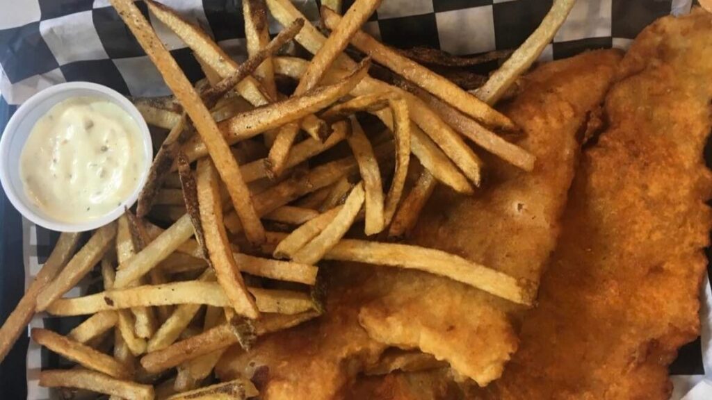 Must-Try Fried Fish in Northeast Ohio - Truly Trumbull